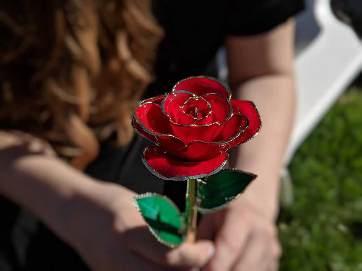 The 24k Rose Requires No Maintenance – Madeofrose